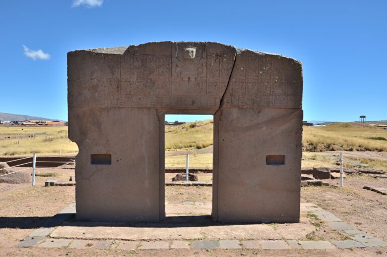 Historia del Imperio Tiwanaku: origen, auge y legado